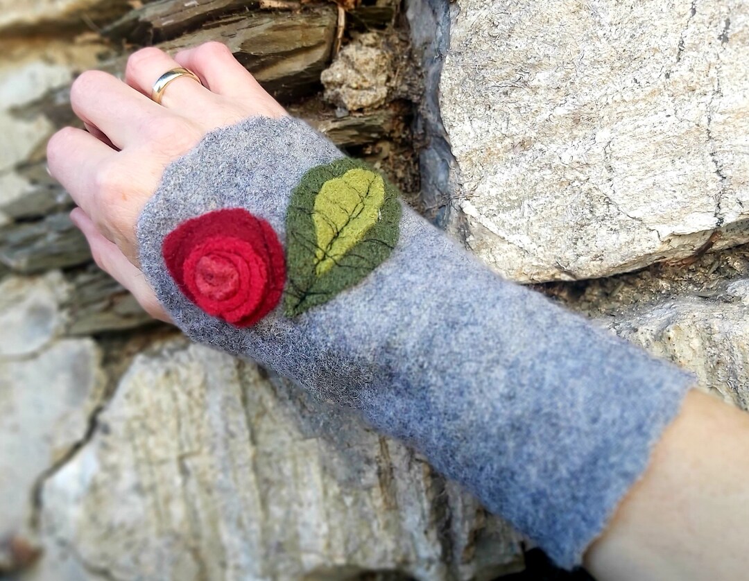 Hand Cuffs Made of Pure Sheep's Wool in Light Gray With Fine Rose ...