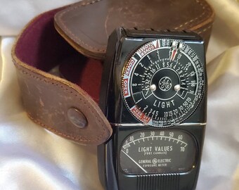 Vintage GE General Electric Light Meter Type DW-58 8DW58Y4 Foot Candles ...