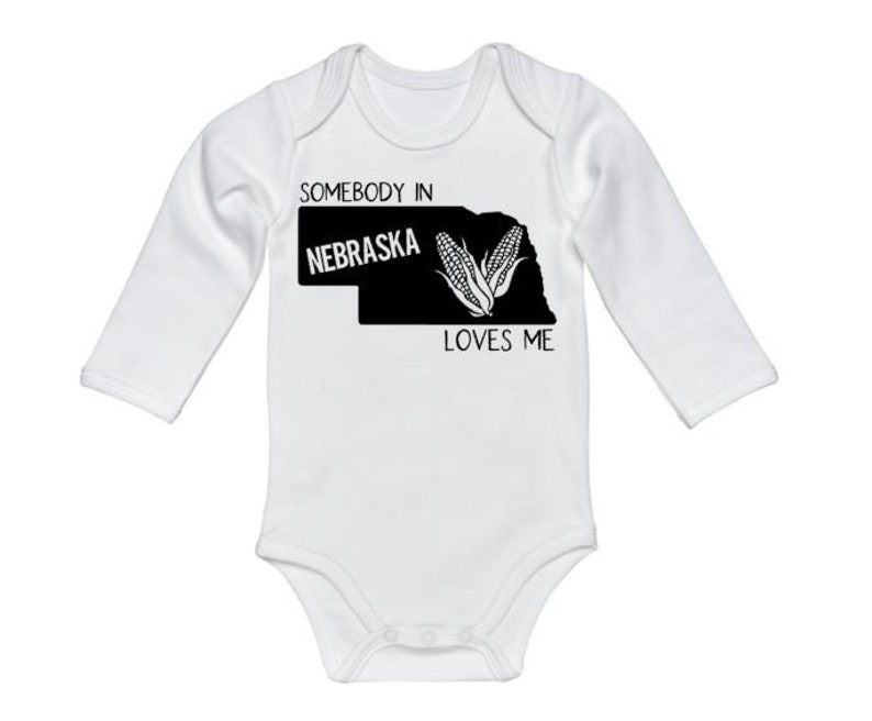 Somebody in Nebraska Loves Me Nebraska Onesie Baby Nebraska - Etsy