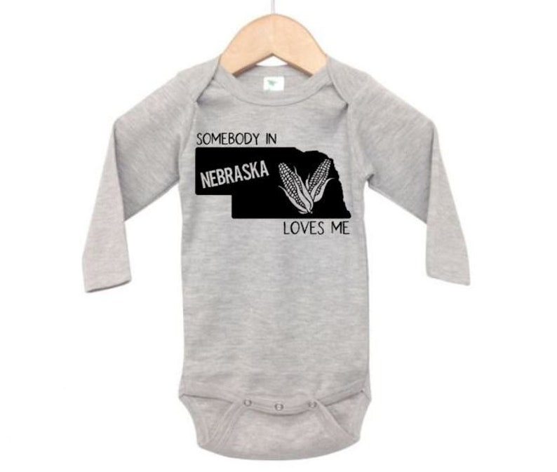 Somebody in Nebraska Loves Me Nebraska Onesie Baby Nebraska - Etsy