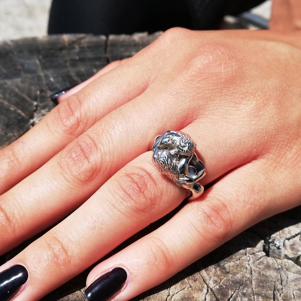 Kiss Ring - Etsy