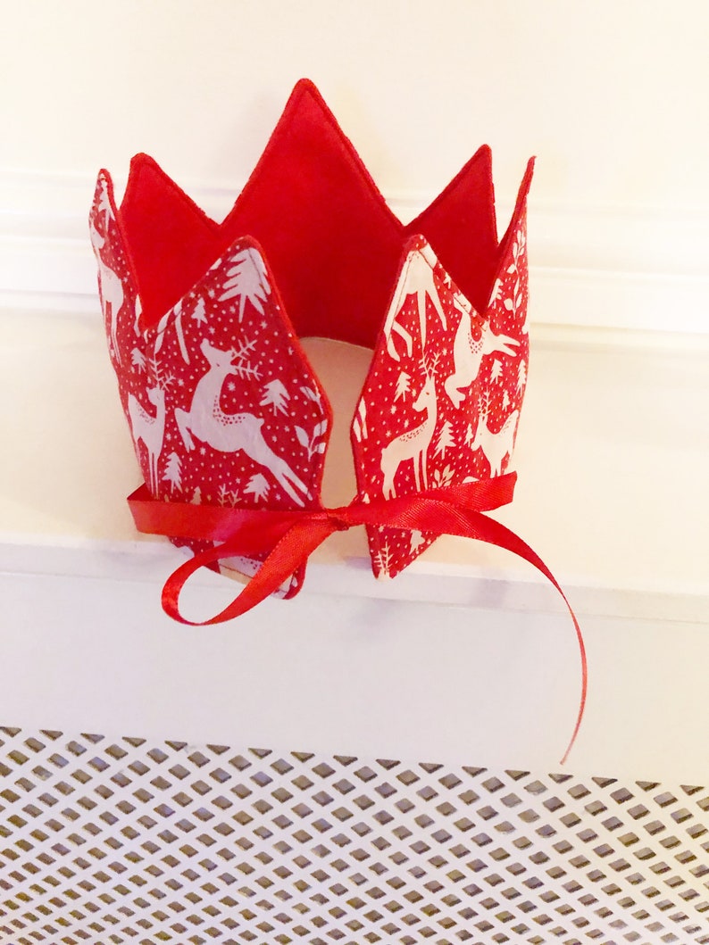 Fabric Christmas crown crackers crown stocking filler reusable | Etsy