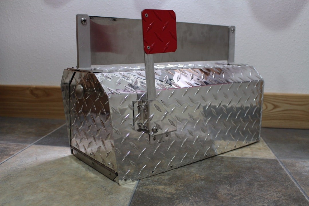 Heavy Duty Aluminum Diamond Plate 14 Gauge Mailbox Regular - Etsy
