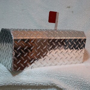 Heavy Duty Aluminum Diamond Plate 14 Gauge Mailbox Regular Size - Etsy