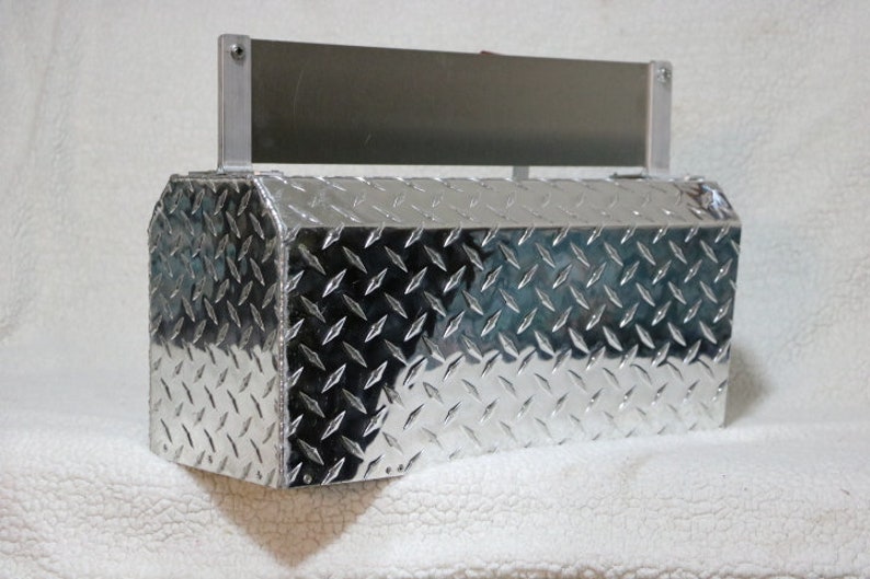 Heavy Duty Aluminum Diamond Plate 14 Gauge Mailbox Medium - Etsy Israel