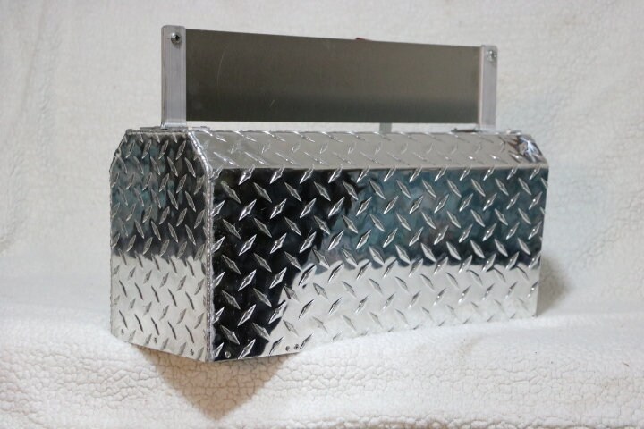 Heavy Duty Aluminum Diamond Plate 14 Gauge Mailbox Medium - Etsy