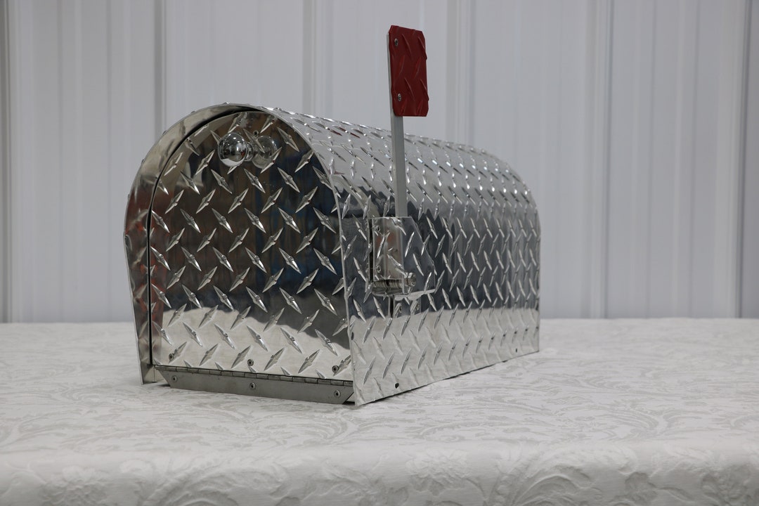 Heavy Duty Diamond Plate Aluminum Mailbox Large Size With Round Top 9 ...