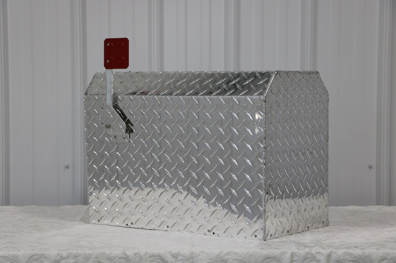 Heavy Duty Aluminum Diamond Plate 14 Gauge Mailbox Jumbo Size - Etsy