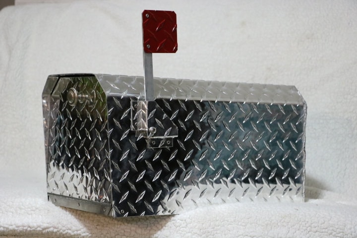 Heavy Duty Aluminum Diamond Plate 14 Gauge Mailbox Large Size - Etsy