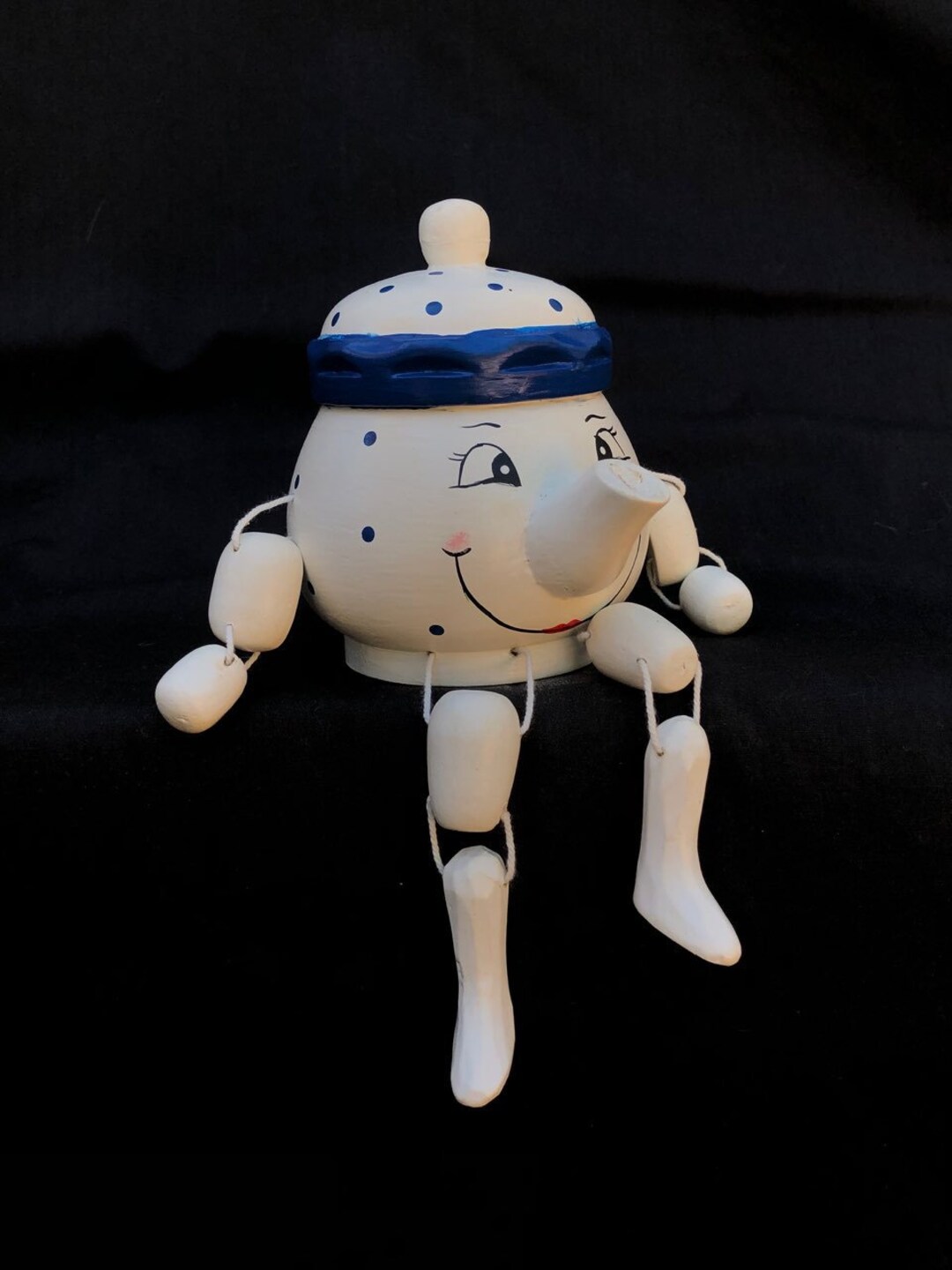 Teapot - Hand Painted Collectable Figurine - Kitchen Art - Christmas ...