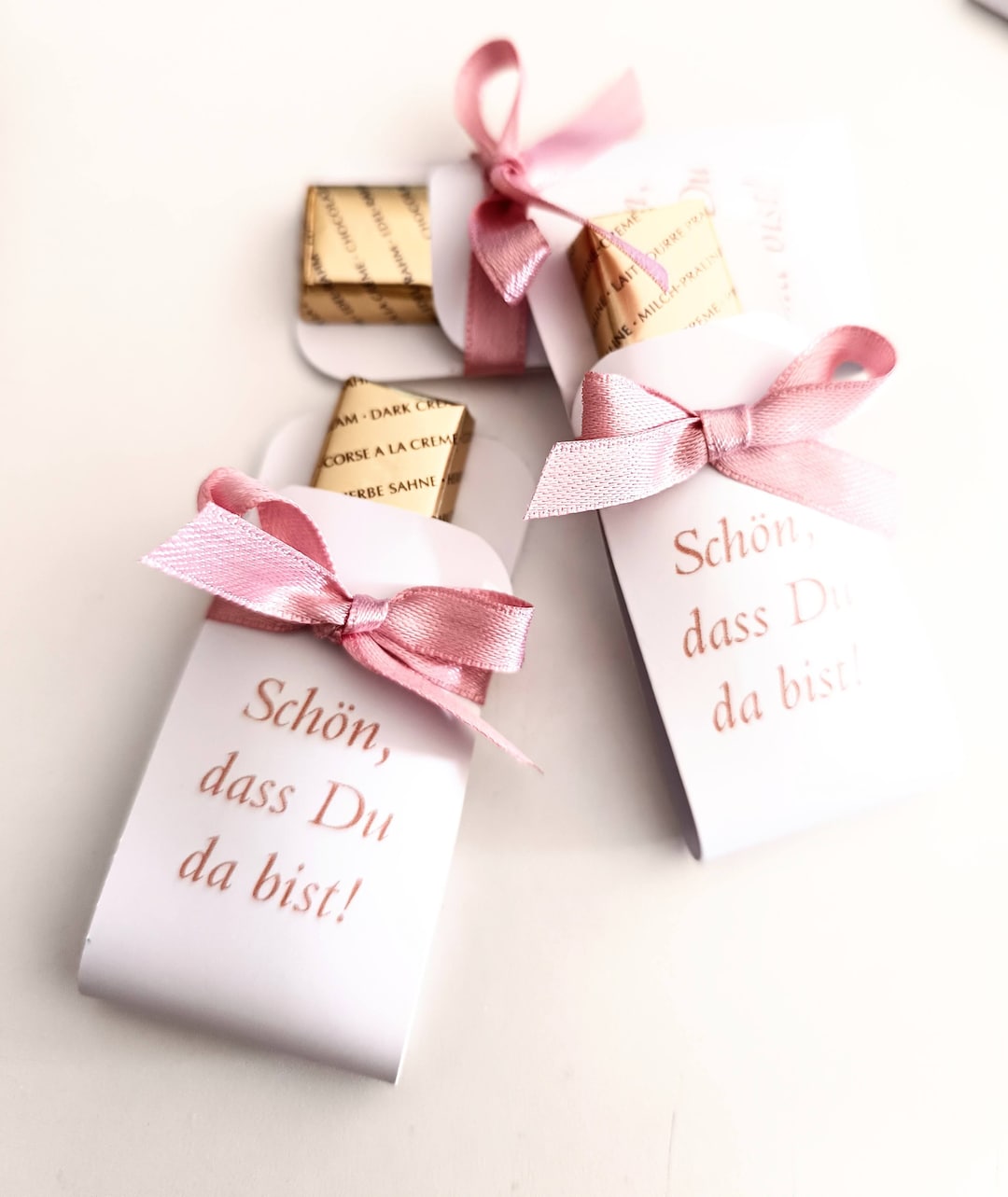 Gastgeschenke,Merci, Schokoladen, mit Personalisierung, schön, dass du ...