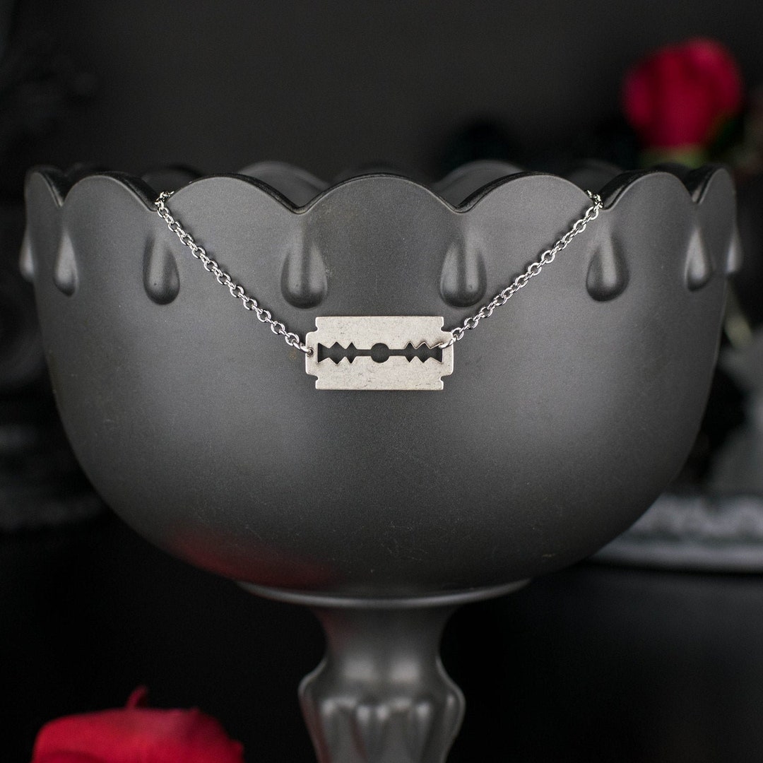Razor Blade Choker, Alternative Jewelry, Edgy Grunge Punk Rock, Horror ...