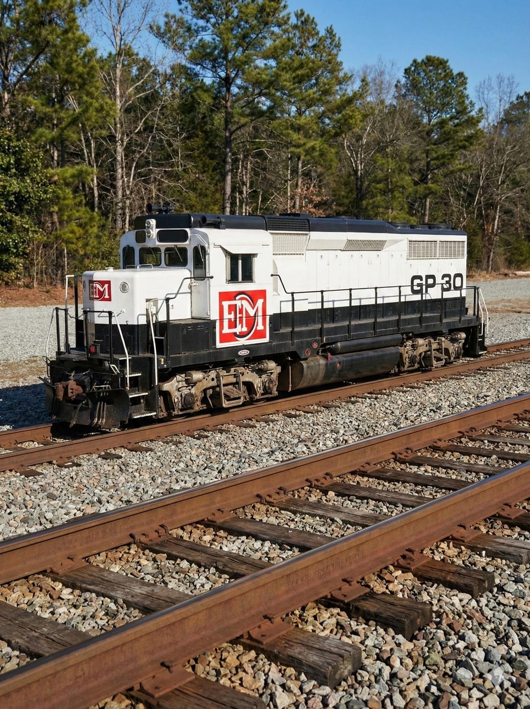 Vintage Bachmann Spectrum HO Scale Diesel Locomotive - EMD GP30 - "emd ...