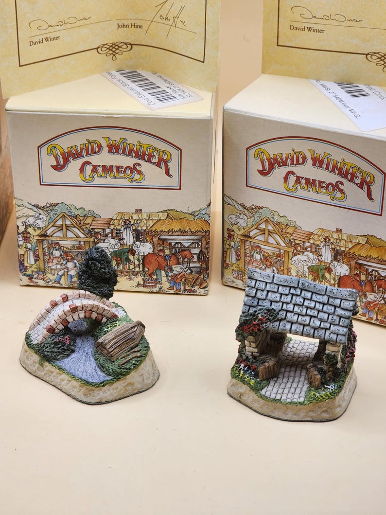 Miniature Village & Castles - 12pc Resin Figurine Collection - David ...