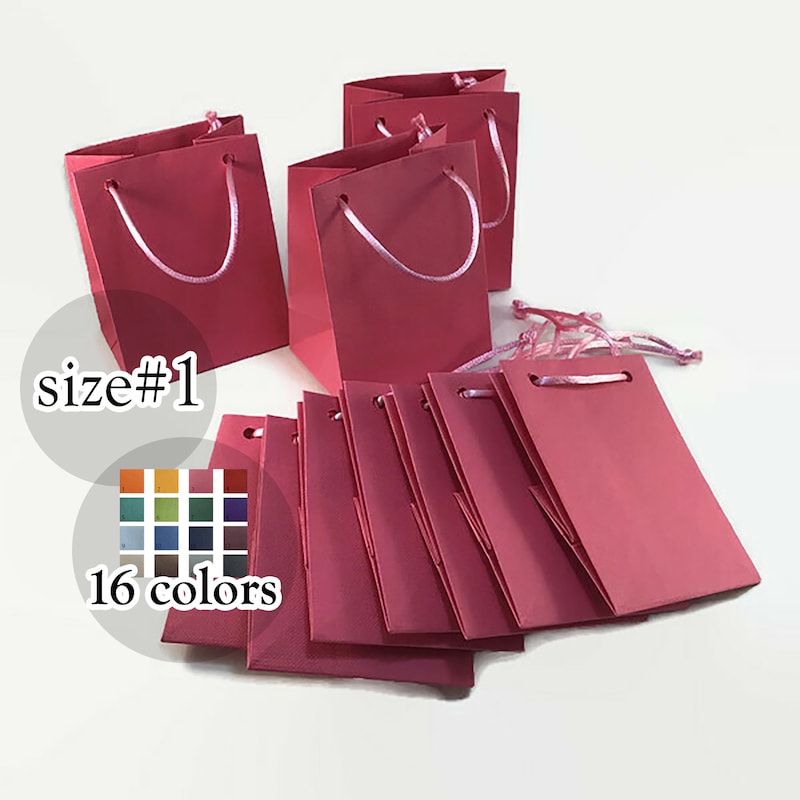 Small Gift Bags - 60+ Gift Ideas for 2025