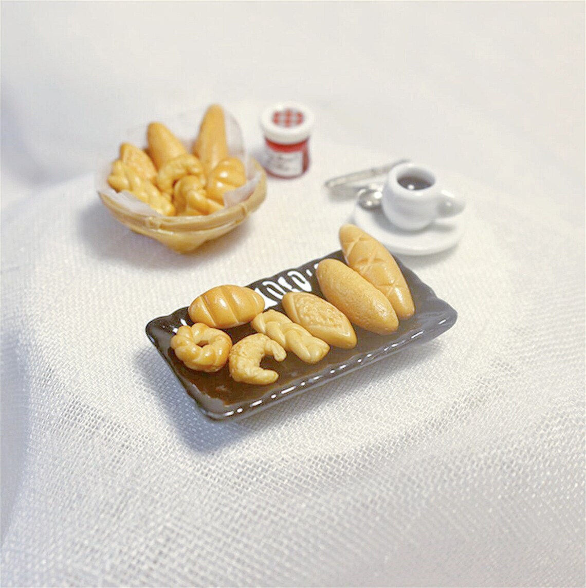 Miniature Bread Basket Miniature Food Miniatures Dollhouse - Etsy