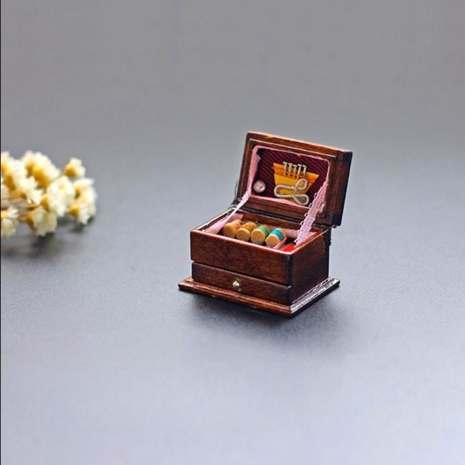 Miniature Sewing Box Miniatures Dollhouse Miniatures Diorama Miniatures ...