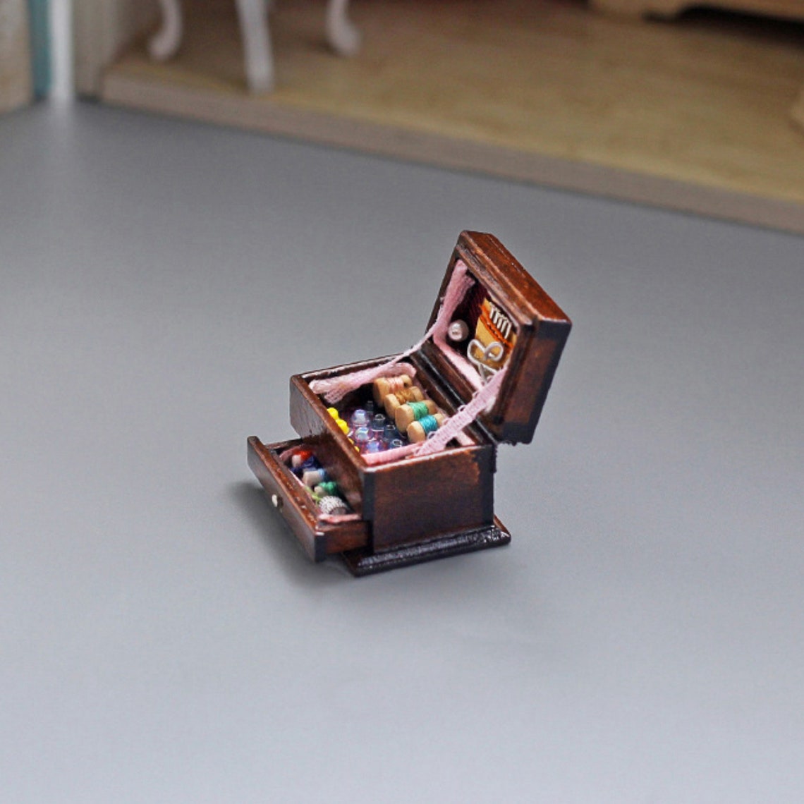 Miniature Sewing Box Miniatures Dollhouse Miniatures Diorama Miniatures ...