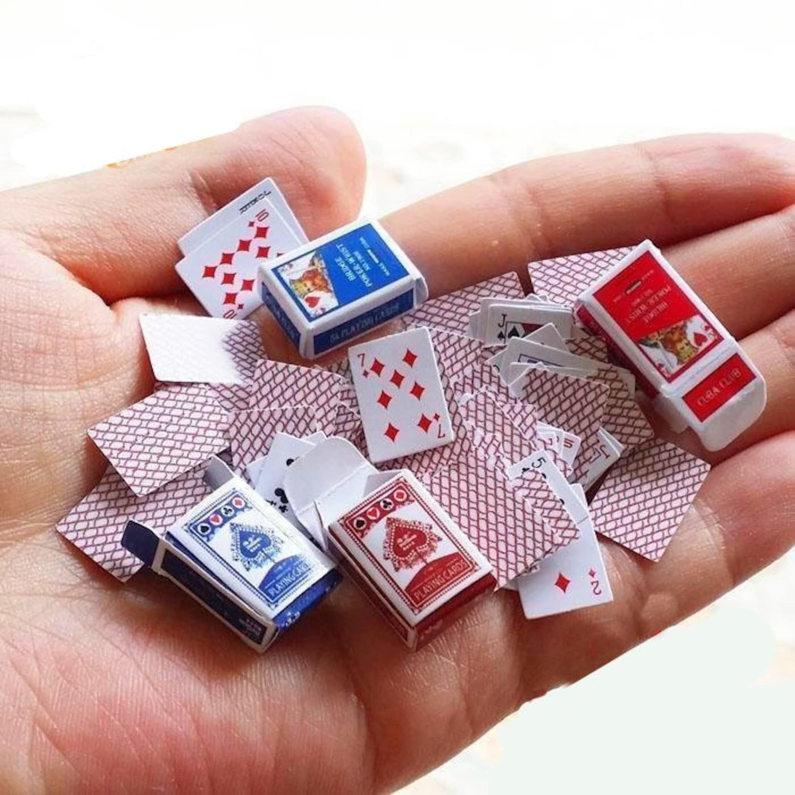 Miniature Poker Playing Cards Dollhouse Miniatures Diorama Miniatures ...