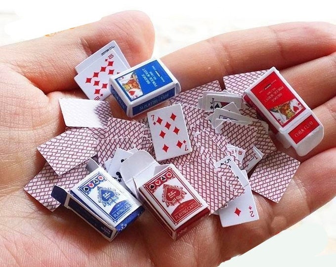 Miniature Poker Playing Cards Dollhouse Miniatures Diorama Miniatures ...