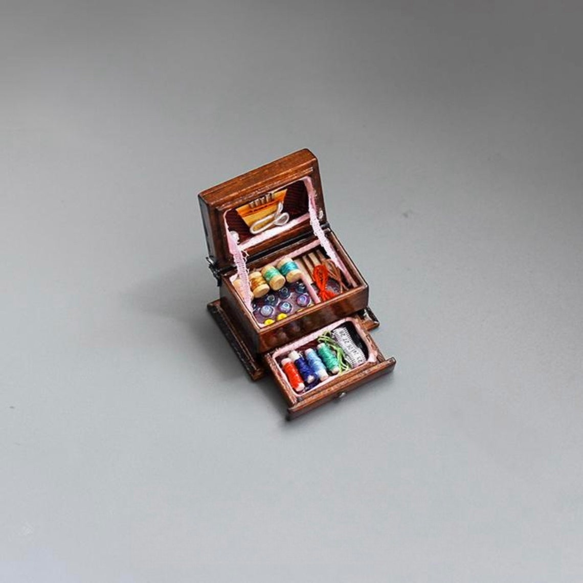 Miniature Sewing Box Miniatures Dollhouse Miniatures Diorama Miniatures ...