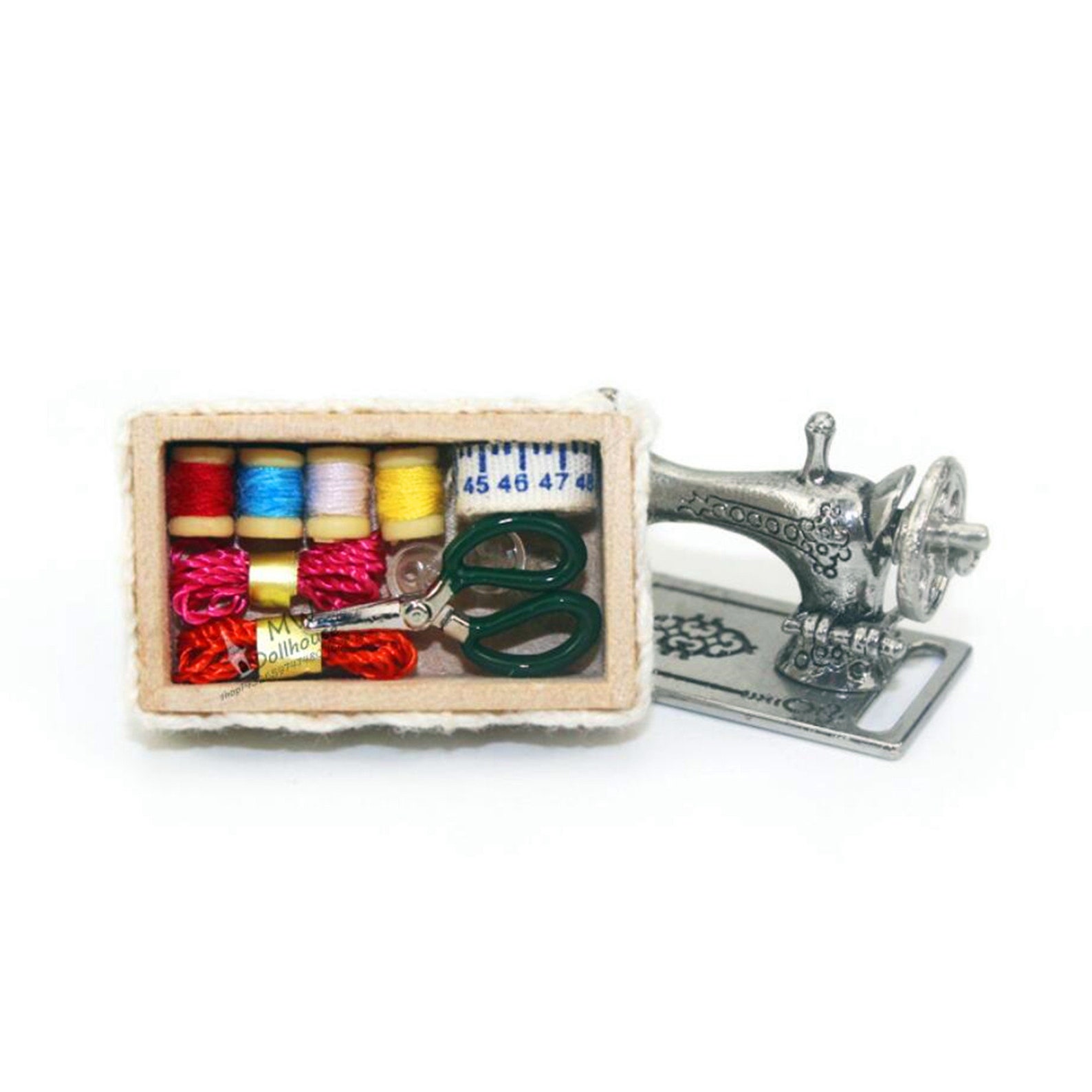 Miniature Sewing Set Miniature Sewing Machine Dollhouse Miniatures ...