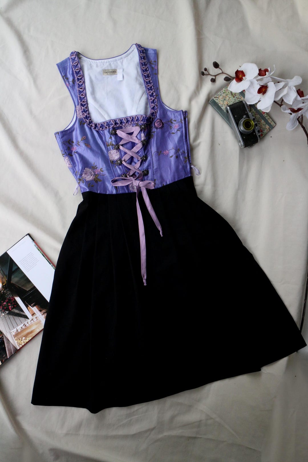 Vintage Landhaus Dirndl Dress Purple Floral Embroidered Bodice ...