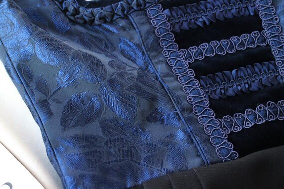 Vintage Tyrolean dress Bavarian dirndl Austrian long … - Gem