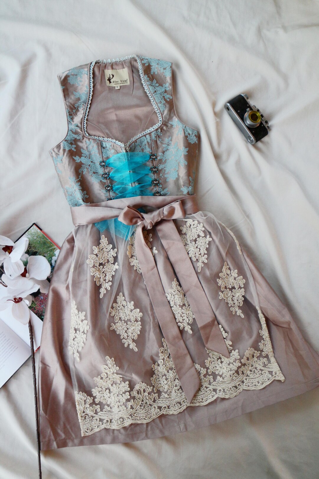 Dirndl Dress Set Vintage Alte Liebe, Bavarian Oktoberfest Dirndl ...