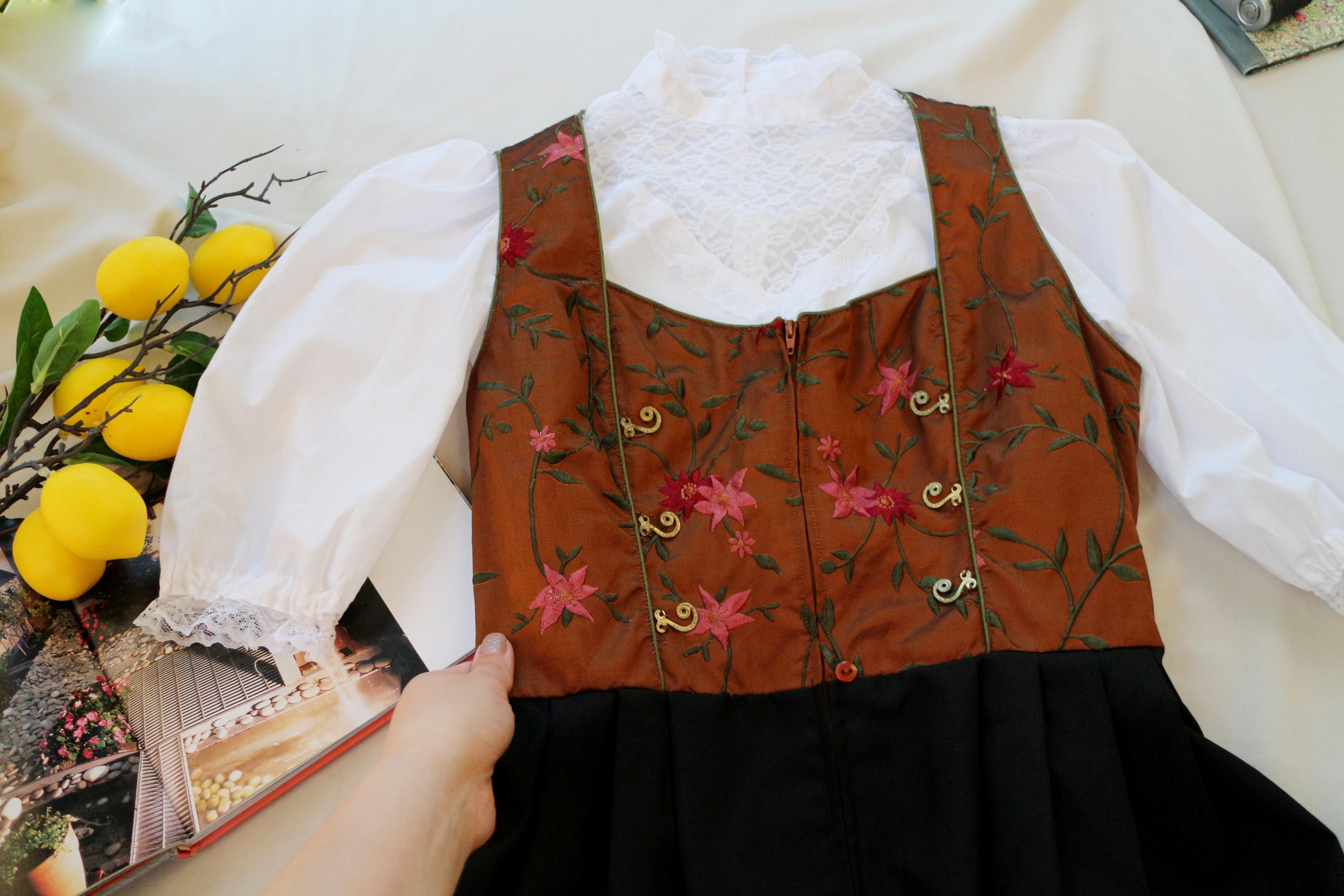Dirndl Complete Set Vintage Stockerpoint Brown Floral Embroidered Dress ...