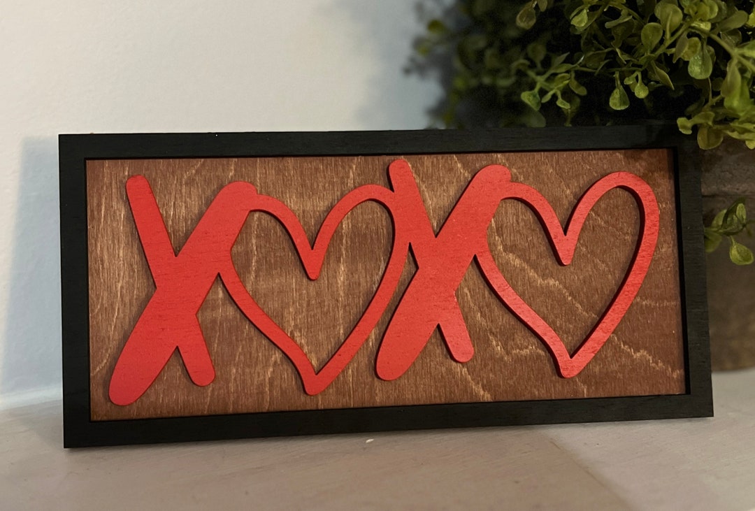 XOXO Valentine Sign - Etsy