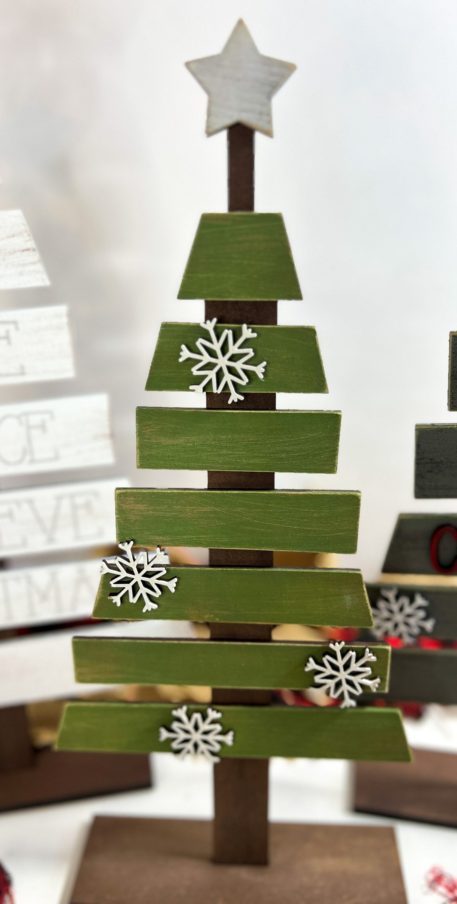 Decorative Free Standing Pallet Trees - Etsy