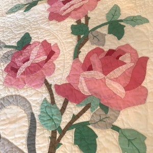 Exceptional Rose Applique Quilt - Etsy
