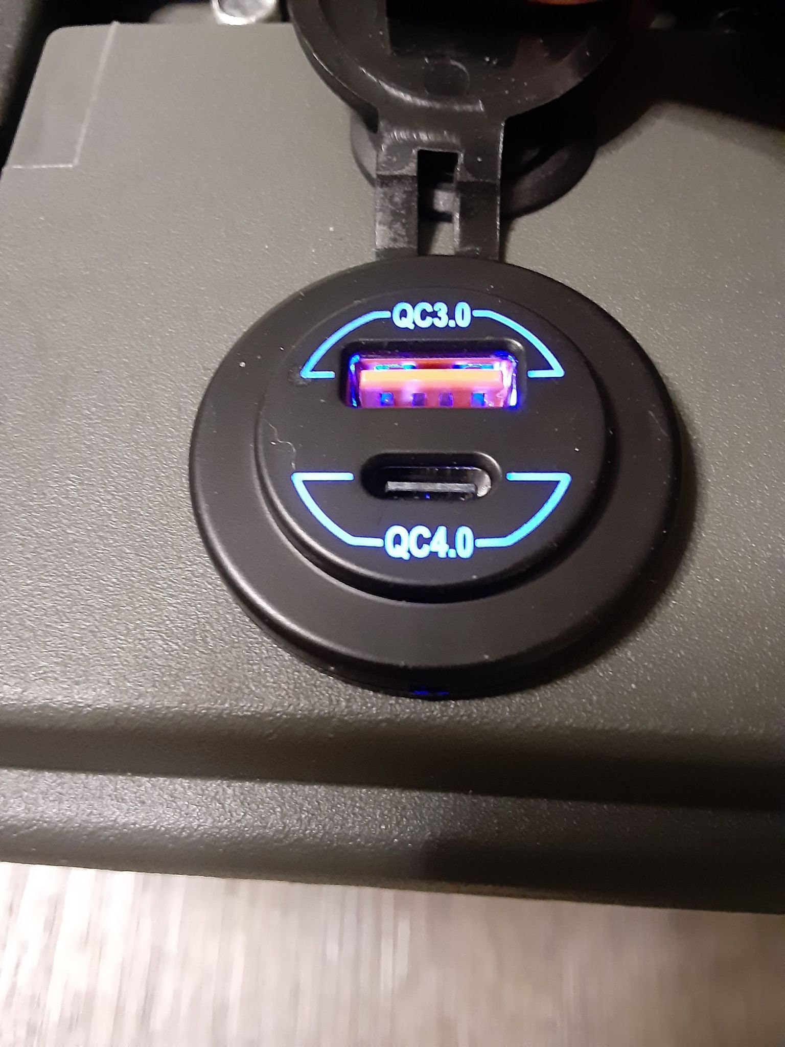 Remote Power Box Battery Case (kayaking, HAM Radio, Fishing, Camping ...