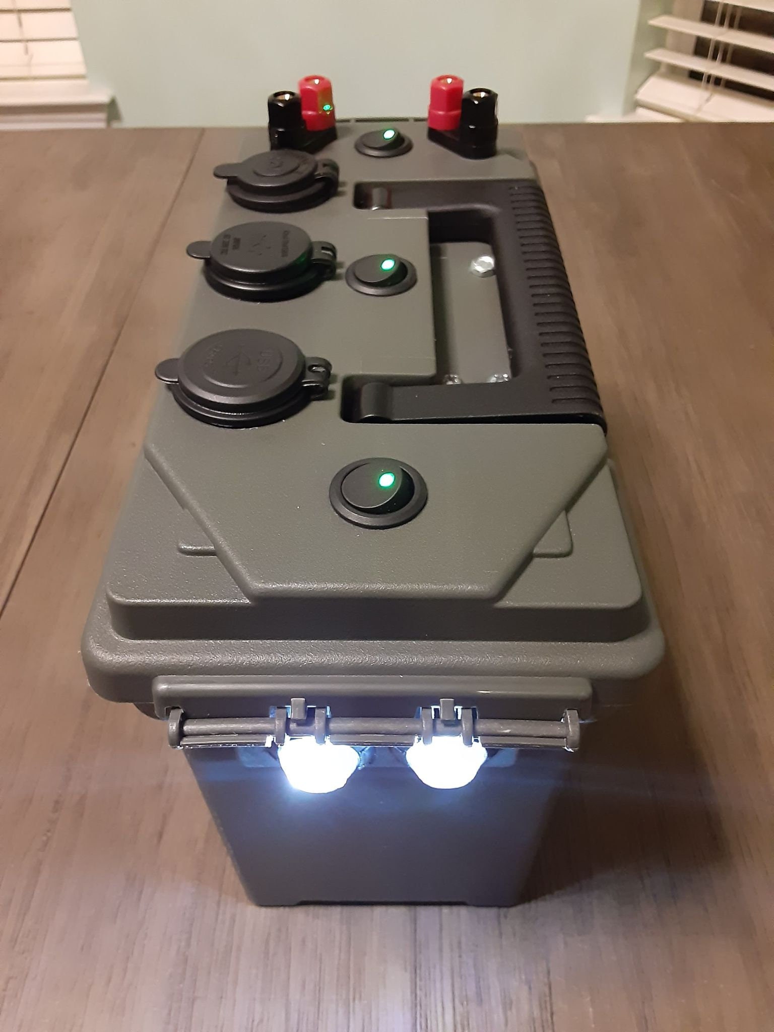 Remote Power Box Battery Case (kayaking, HAM Radio, Fishing, Camping ...