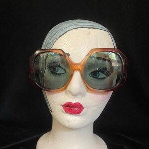 Vintage 1980’s Huge Blocky Brown Plastic Sunglasses - Etsy
