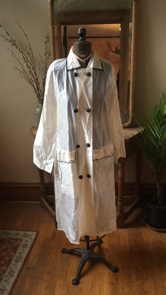 vintage black vinyl coat - Gem