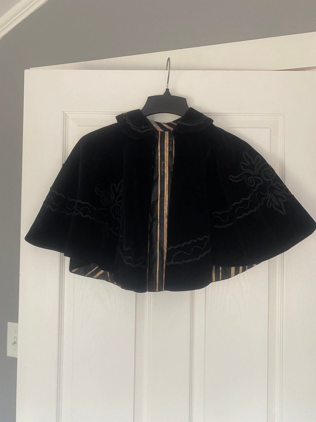 Antique 1900s Black Velvet Capelet With Pastel Stripe Lining and ...