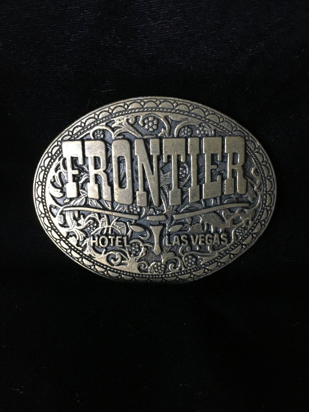 Vintage 1980's Oval Frontier Belt Buckle Hotel Las Vegas - Etsy
