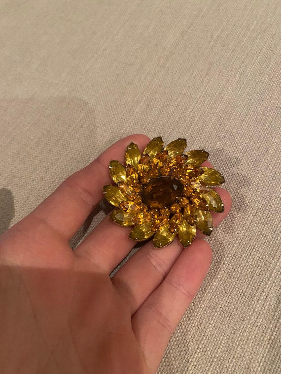 Vintage 1950's Gold, Brown, Yellow Rhinestone Brooch,… - Gem