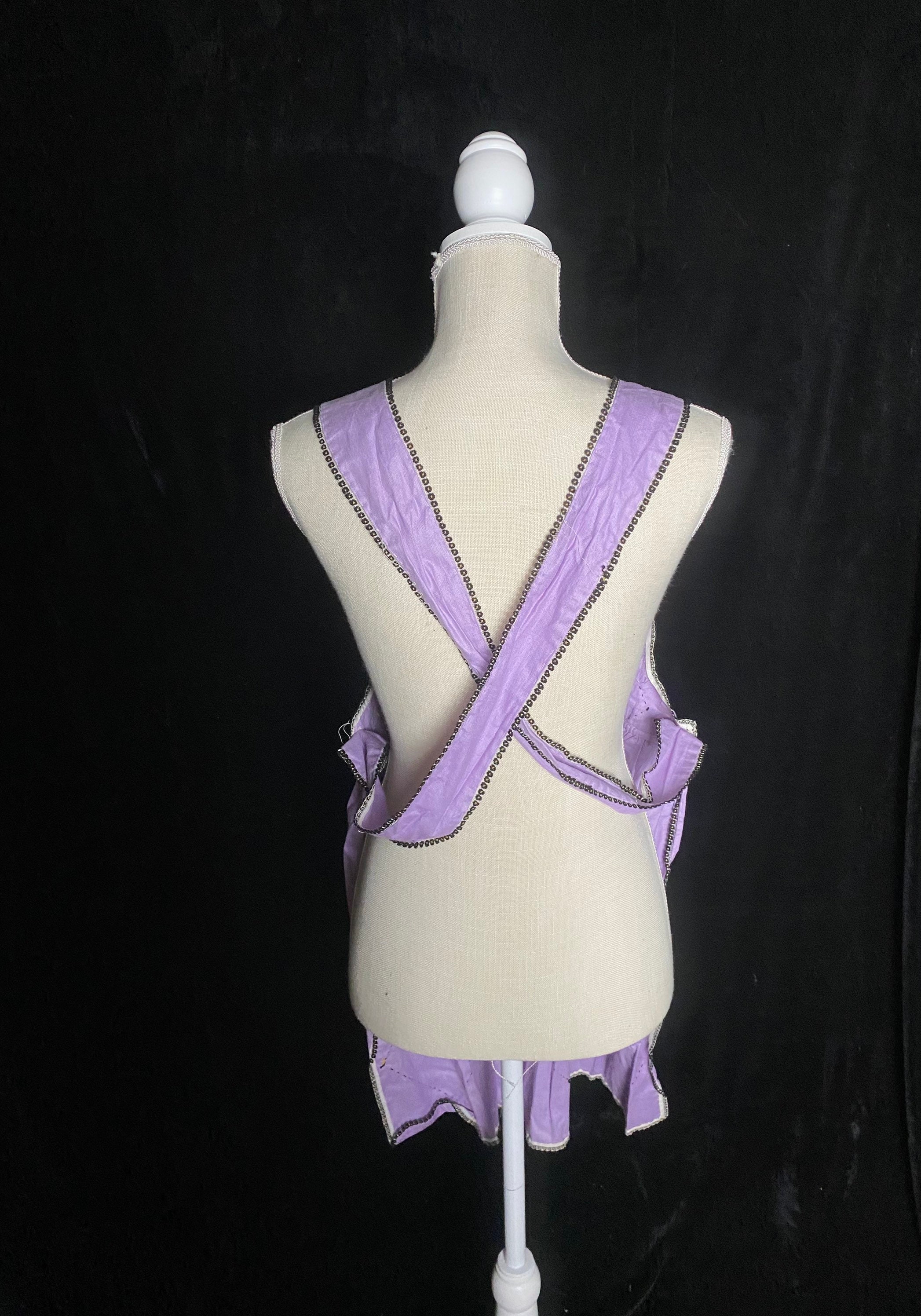 Delantal completo bordado morado de la década de 1940 | Etsy