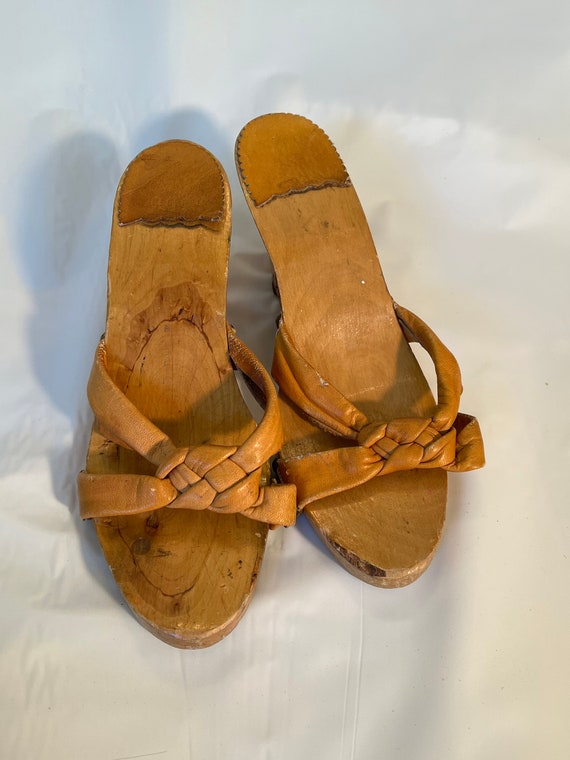 Vintage unusual 1970s wooden slip-in slides sandals w… - Gem