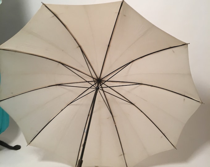 Vintage 1960's White Umbrella With Carved Brown Wooden Handle Misty ...