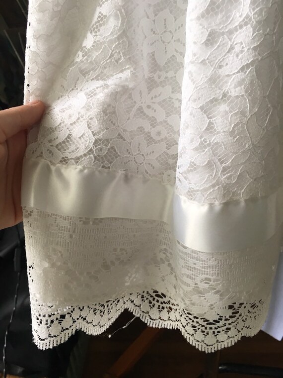 Vintage 1980's Martha's Miniature's White Lace Commun… - Gem