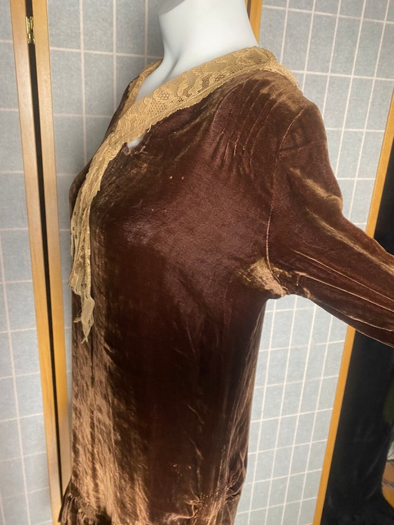 Vintage 1920’s antique soft brown velvet flapper dres… - Gem