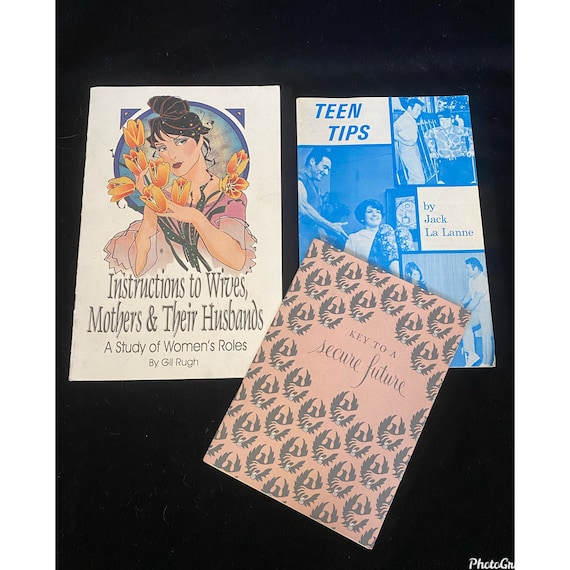 Vintage 1950s 1960s Little Pamphlets How to Save Teen | Etsy