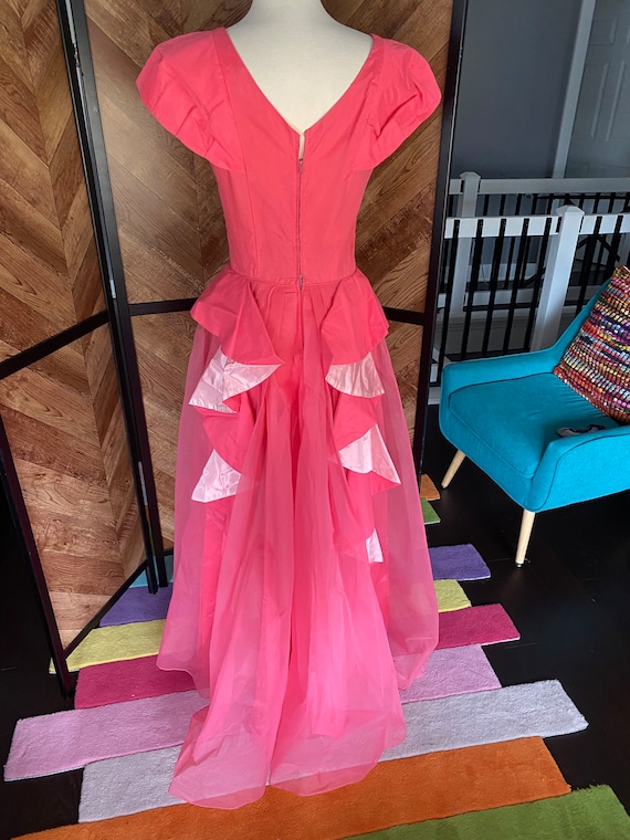 Vintage 1940’s 1950’s bright pink formal prom dress, … - Gem
