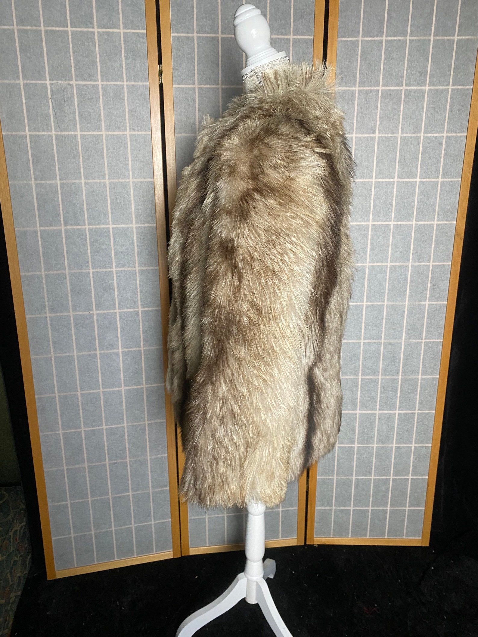 Vintage 1980’s Berman’s Brown Nanny Goat Fur Coat, Size Medium - Etsy