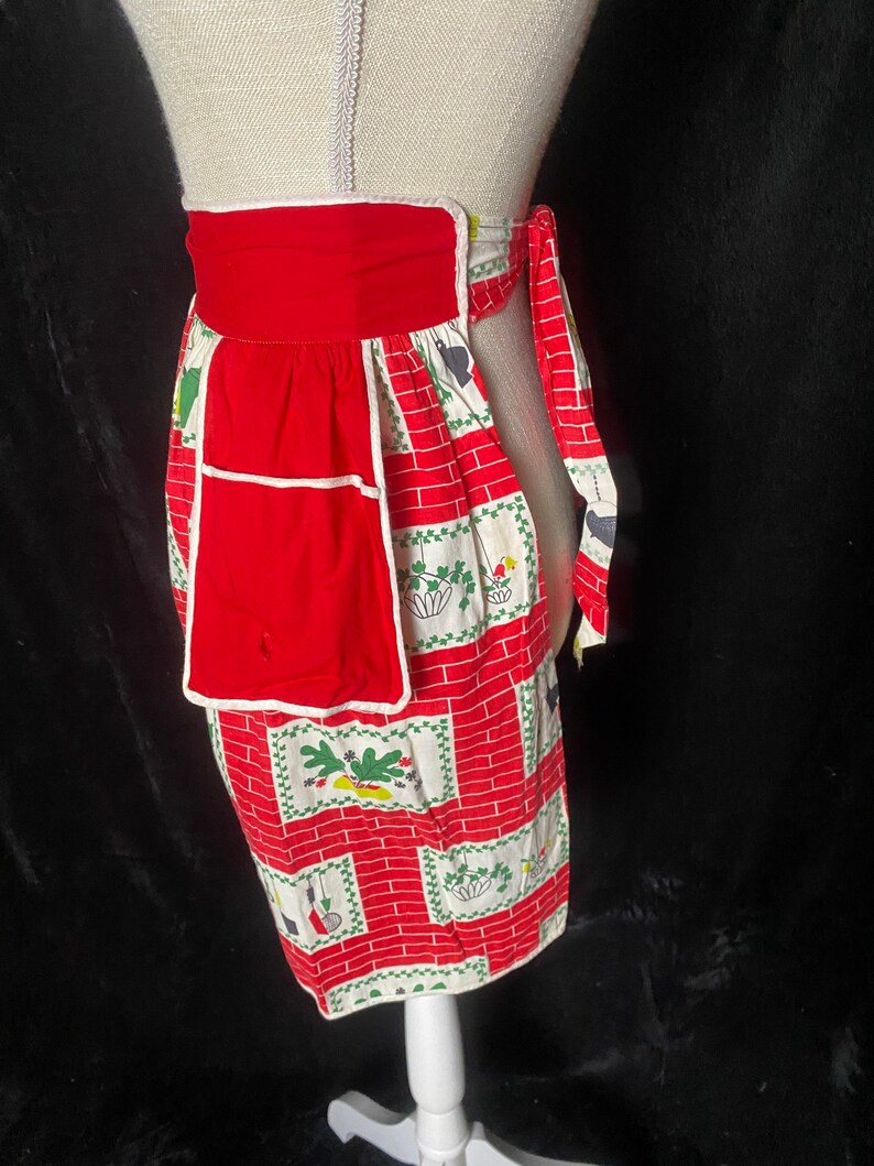 Vintage 1950s Red Novelty Print Cotton Waist Apron Bricks | Etsy