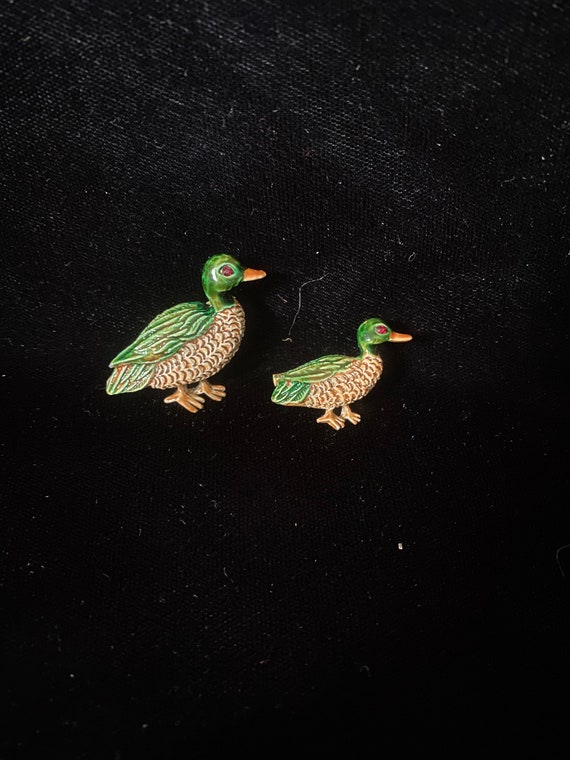 Vintage 1960’s green enamel pair of duck pins by Gerr… - Gem